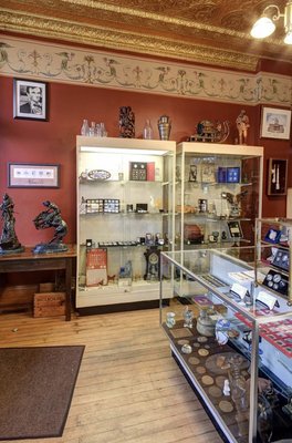 DOLLARS & CENTS COIN SHOP - Updated July 2024 - 10 Photos - 128 E Main ...