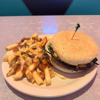 66 DINER - Updated May 2024 - 807 Photos & 374 Reviews - 1405 Central ...