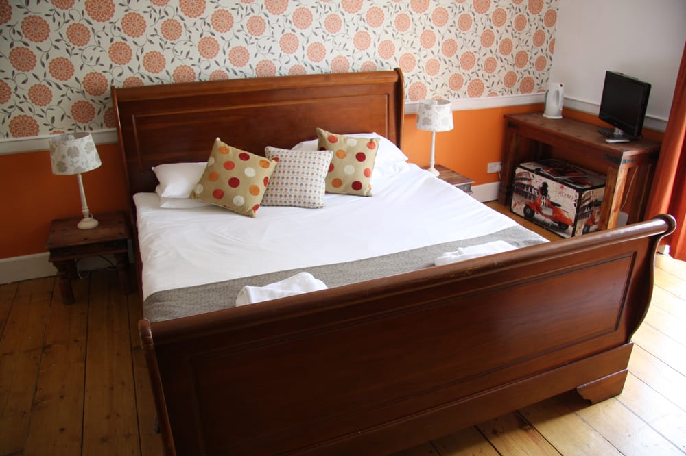 GROVE FERRY INN - Grove Ferry Road, Canterbury, Kent, United Kingdom ...