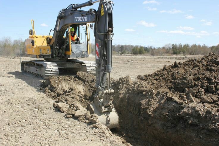 L&T BACKHOE SERVICES - 19 Photos - 400 Tx - 214, Denver City, TX - Yelp