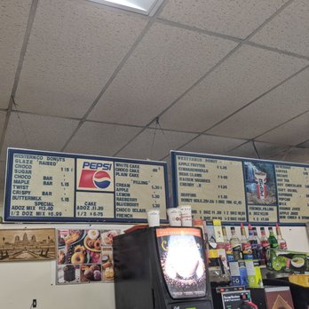 WESTERNCO DONUT - 105 Photos & 115 Reviews - 251 Sunset Blvd N, Renton ...