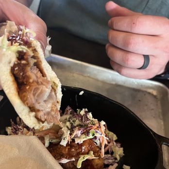 DOCKING BAY 7 FOOD AND CARGO - Updated August 2024 - 1329 Photos & 362 ...