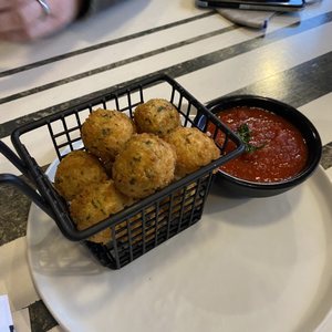 PIZZERIA IDA - Updated February 2025 - 29 Photos & 112 Reviews - 662 ...