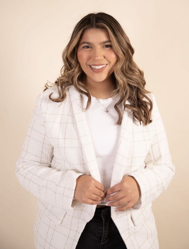 ANDREA REYNOSO REALTOR - Updated December 2025 - 25060 W Avenue ...