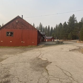 ICE HOUSE RESORT - Updated April 2026 - 18 Photos & 33 Reviews - 9000 ...
