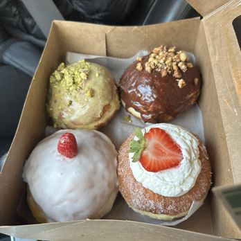 EUROPEAN BAKERY PASTRY AND COFFEE - Updated October 2025 - 34 Photos ...