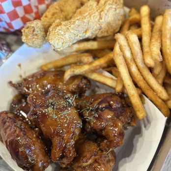 LEGEND HOT CHICKEN - CHINO HILLS - Updated January 2025 - 148 Photos ...