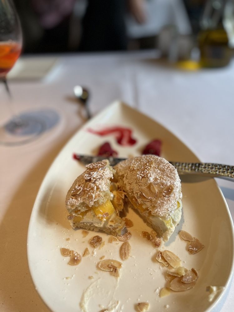 COSMOPOLITAN - 178 Photos & 177 Reviews - 301 Gus's Way, Telluride, CO ...