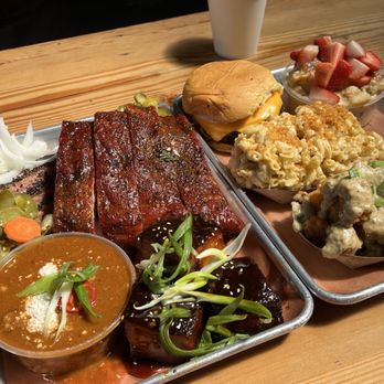 MOO’S CRAFT BARBECUE - Updated May 2025 - 1402 Photos & 803 Reviews ...