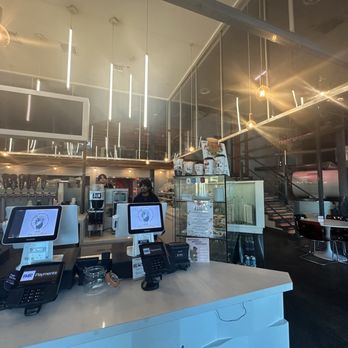 INTAZZA COFFEE WORKS - Updated September 2025 - 1077 Photos & 818 ...