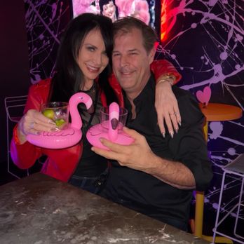 STRUT BAR & CLUB - Updated June 2024 - 163 Photos & 233 Reviews - 719 W ...