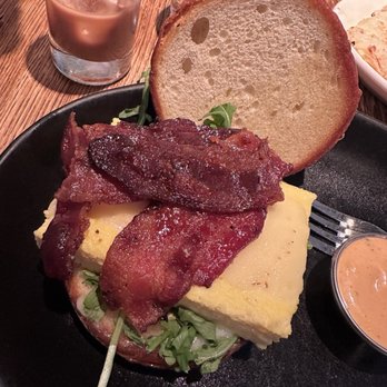 BEATRIX - Updated July 2025 - 848 Photos & 540 Reviews - 272 Oakbrook ...