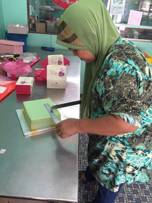 REGENT PANDAN LAYER CAKE - Updated December 2025 - 70 Jalan Raya Timur ...