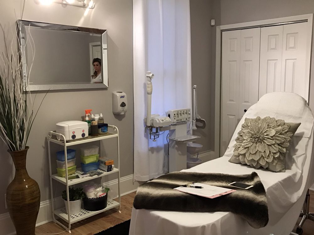 LE VISAGE BEAUTY BAR - Updated March 2025 - 13600 S Redland Rd, Oregon ...