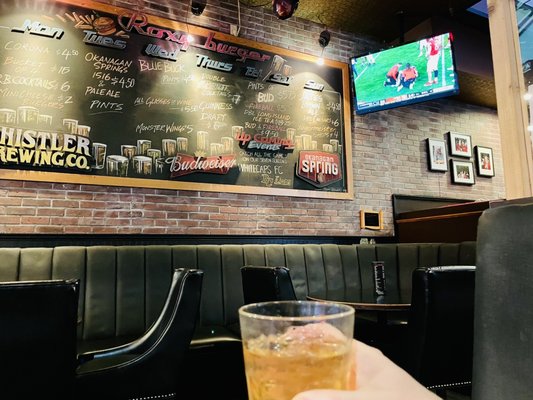 ROXY BURGER Vancouver, BC - Updated November 2024 - 62 Photos & 83 ...