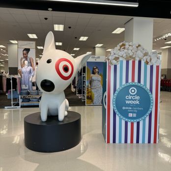 TARGET - Updated April 2025 - 2010 Photos & 370 Reviews - 2675 Geary ...