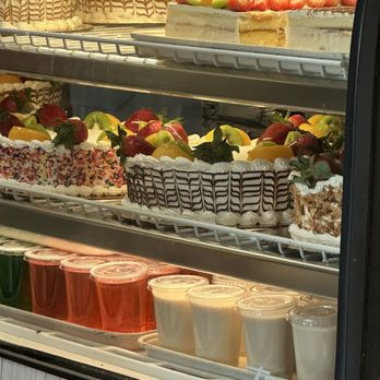 CINTHIA’S BAKERY - Updated December 2025 - 59 Photos & 34 Reviews ...