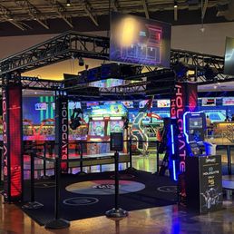 MAIN EVENT SAN ANTONIO WEST - Updated December 2025 - 266 Photos & 246 ...