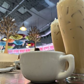 CRUMBS BREAKFAST, LUNCH & BAR - 1541 Photos & 1338 Reviews - Yelp