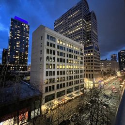 FROLIK KITCHEN + COCKTAILS - Updated June 2025 - 992 Photos & 974 ...