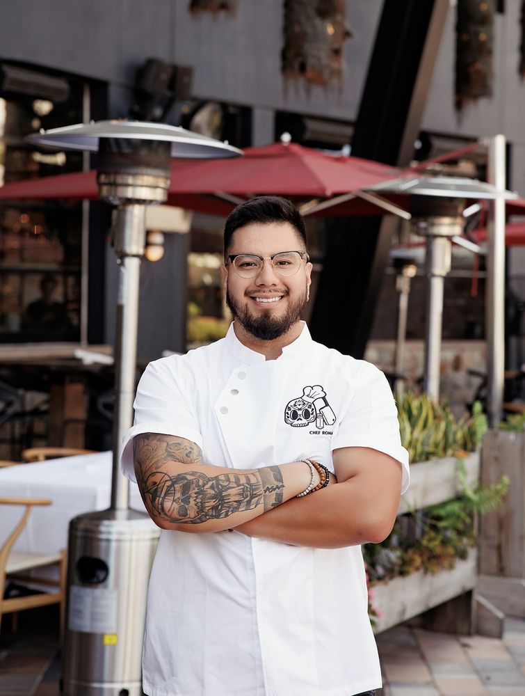 CHEF ANGEL ROMAN EXPERIENCE - Updated November 2024 - 17 Photos - Sunny ...