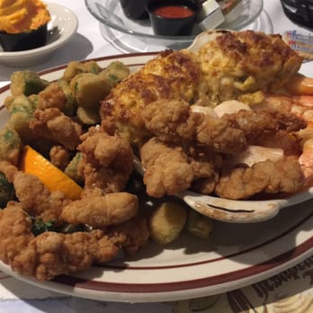 EDGEWATER RESTAURANT - Updated December 2025 - 210 Photos & 272 Reviews ...