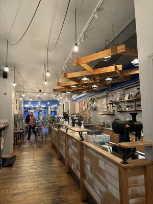 FLUX COFFEE - Updated March 2025 - 367 Photos & 353 Reviews - 211 Main ...