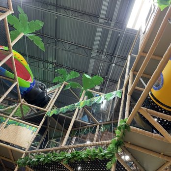 KIDSTOPIA PLAYGROUND - Updated May 2024 - 108 Photos & 35 Reviews ...