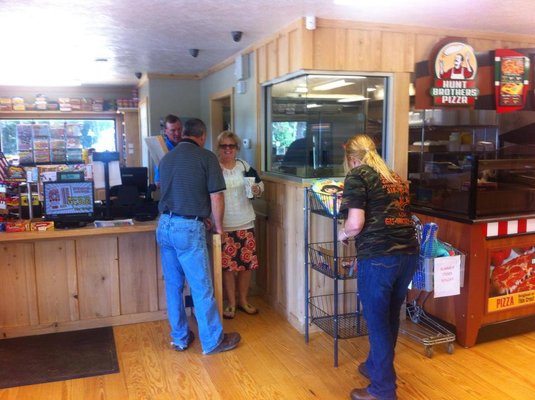 LIL’ BOO’S COUNTRY STORE - Updated December 2025 - 12 Photos - 8715 Hwy ...