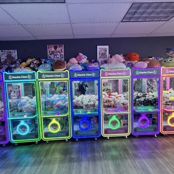 GACHA CLAW - Updated October 2025 - 223 Photos & 110 Reviews - 5625 S ...