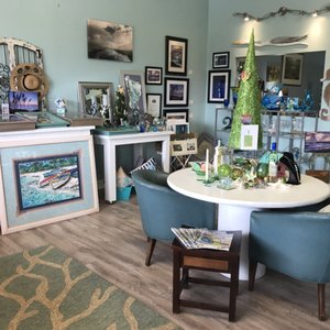 BALIKER GALLERY - Updated June 2025 - 25 Photos - 5922-5928 N ...