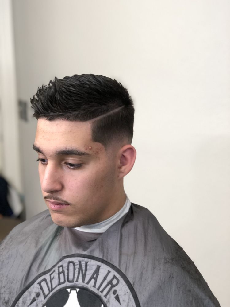 DEBONAIR GROOMING LOUNGE - Updated April 2025 - 30 Photos - 4930 Belt ...