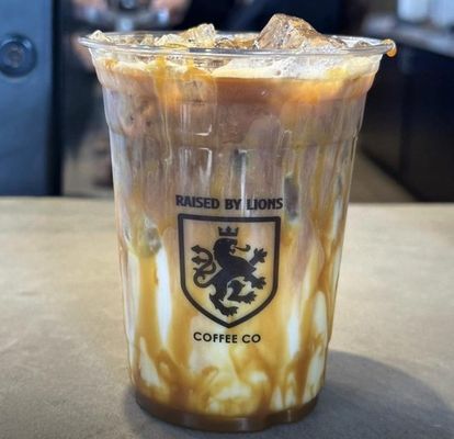 RAISED BY LIONS COFFEE - 446 Photos & 294 Reviews - 1631 Edinger Ave ...