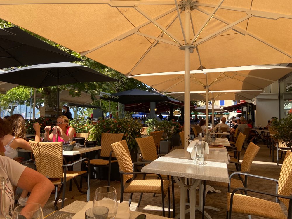 LES QUAIS - Updated August 2024 - Place Pdt Hédouard Hérriot, Aix-les ...