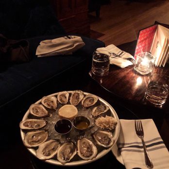 Bar George - 530 Photos & 154 Reviews - British - 1440 Rue Drummond ...