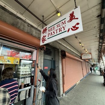 MEE SUM PASTRY - Updated November 2024 - 1569 Photos & 1207 Reviews ...