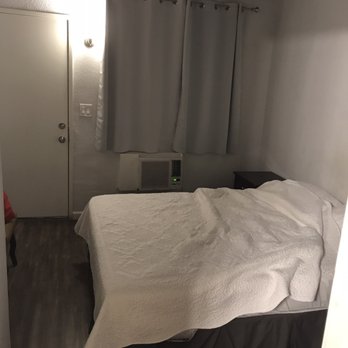 GOOD KNIGHT INN MOTEL - Updated December 2025 - 71 Photos & 18 Reviews ...