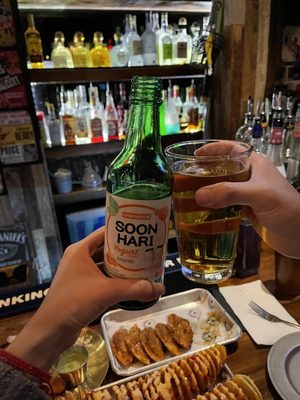 TURNTABLE LP BAR & KARAOKE - Updated January 2026 - 747 Photos & 426 ...