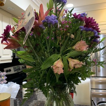 MIA FLOWERS - Updated August 2025 - 110 Photos & 48 Reviews - 6966 NW ...