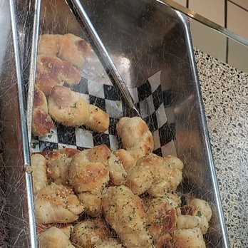 DALISA PIZZA - Updated May 2024 - 22 Photos & 64 Reviews - 1500 Deer ...