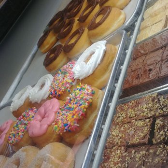 DELUISE BAKERY - Updated December 2025 - 213 Photos & 65 Reviews - 701 ...