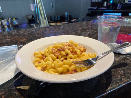 HEARTBREAKERS BAR &GRILL - Updated September 2024 - 21 Photos & 70 ...