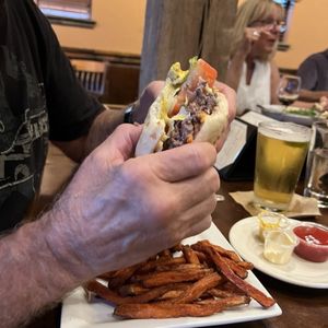 TOASTY AN ALL DAY EATERY - Updated January 2025 - 1341 Mayfly Dr ...