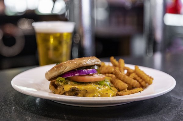 GUILTY SEA SPORTS PUB - 28 Photos & 53 Reviews - 301 Gulf Blvd, Indian ...