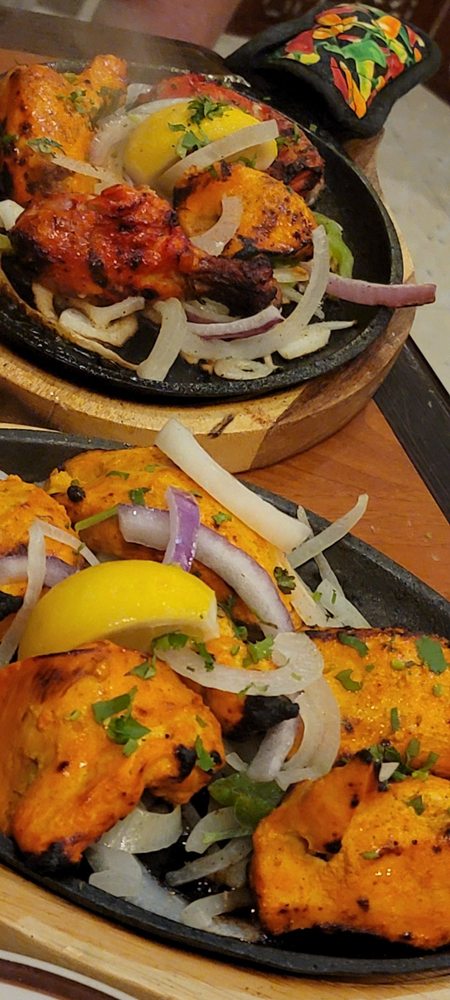 CURRY & CRUST - 171 Photos & 313 Reviews - 4950 NE Belknap Ct ...