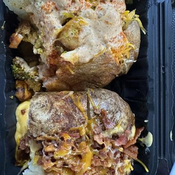 LOADED - Updated January 2025 - 172 Photos & 82 Reviews - 1901 Drew St ...