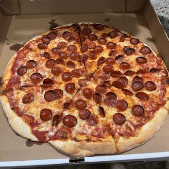 RUTHERFORD FAMILY PIZZA - Updated October 2025 - 83 Photos & 136 ...