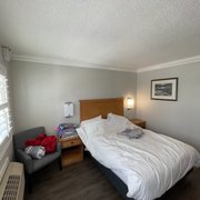 STARGAZER INN & SUITES - 141 Photos & 131 Reviews - 1046 Munras Ave ...