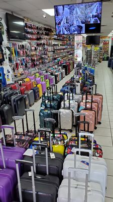 LUGGAGE OUTLET - Updated August 2025 - 16 Photos - 5295 International ...
