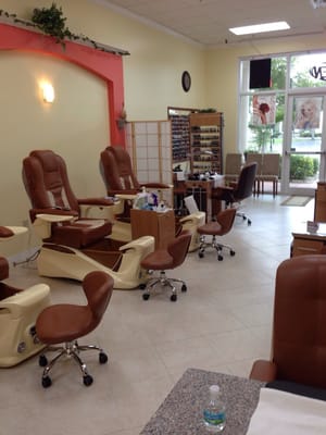 DN NAILS AND SPA - $$ - 35 Reviews - 13240 Tamiami Trl N, Naples, FL - Yelp
